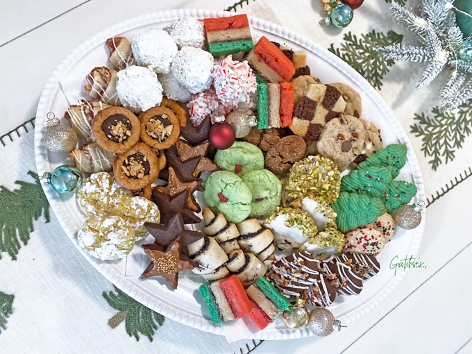 Vegan Christmas Cookies 2025 - Gretchen's Vegan Bakery
